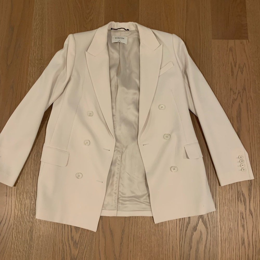 Aritzia Cream Colored Blazer - Gem